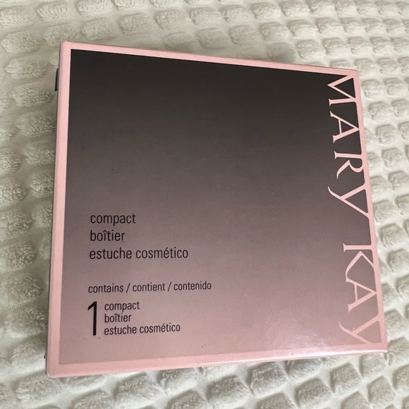 Mary Kay | Makeup | Mary Kay Compact | Poshmark
